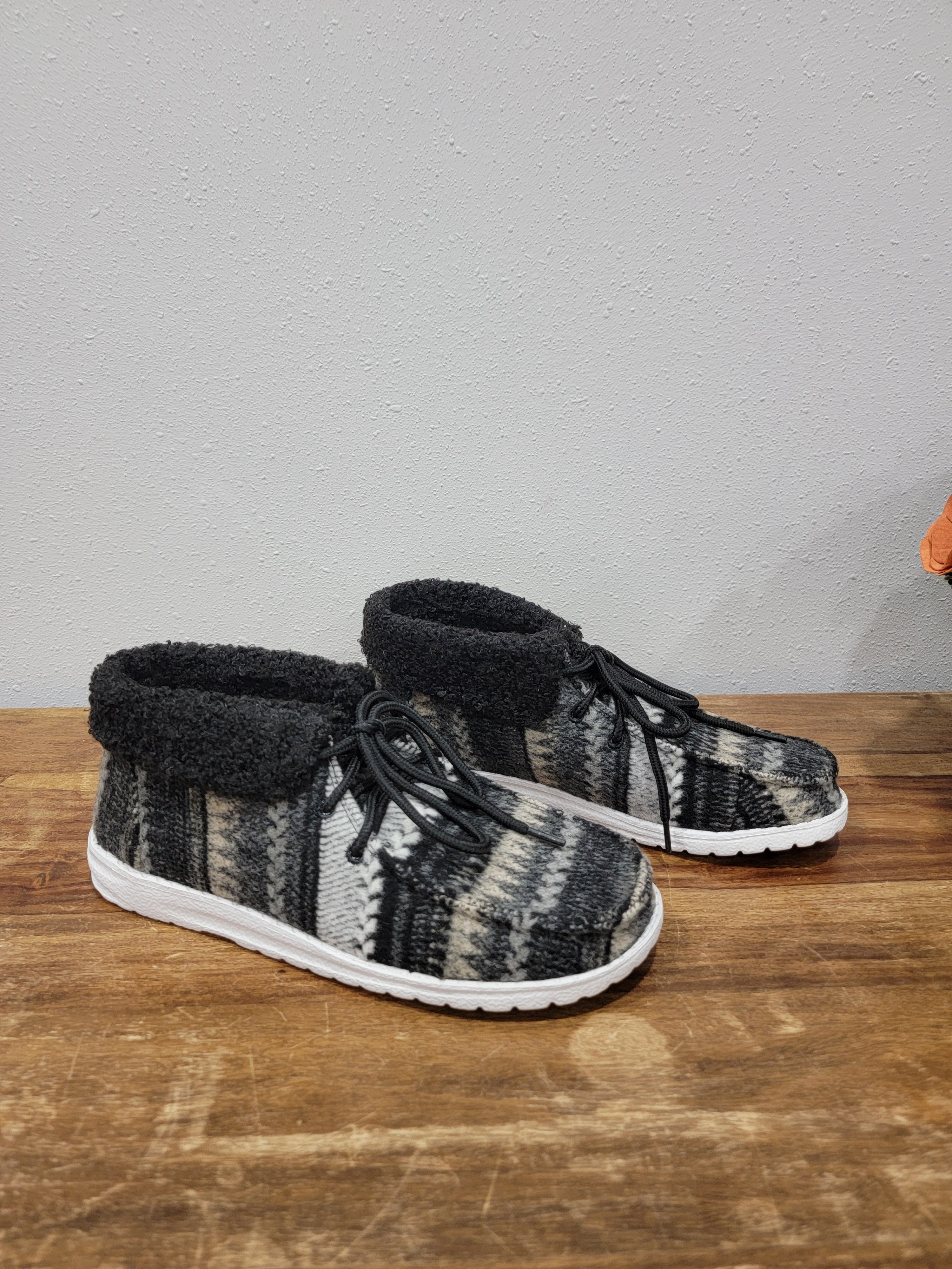 Gypsy Jazz Alaska Black Boot – Rocky Road Boutique