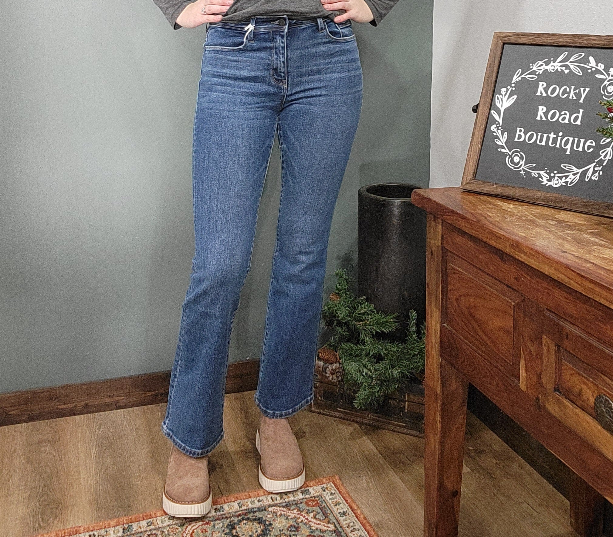 Vervet Miranda Mid-Rise Boot Cut – Rocky Road Boutique